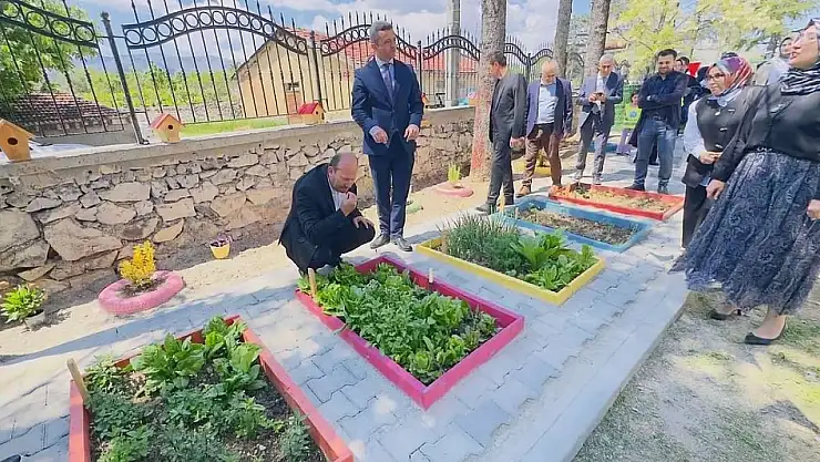 Konya'daki bahçe çocukların neşesiyle hayat buldu